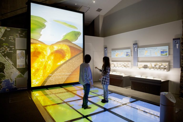 Permanent Exhibits - Fossa Magna Museum